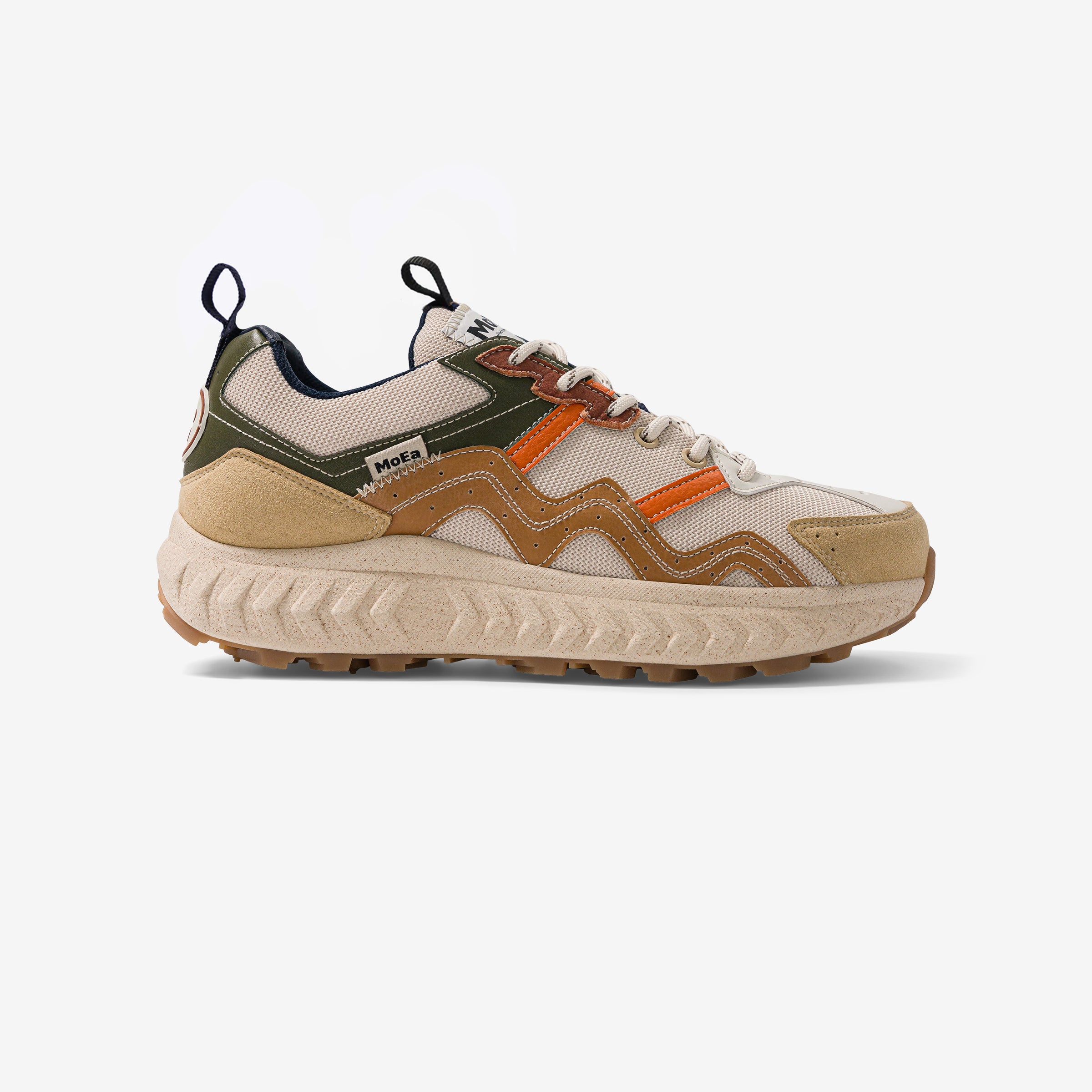 MoEa - Bio-sneakers made from fruits and plants